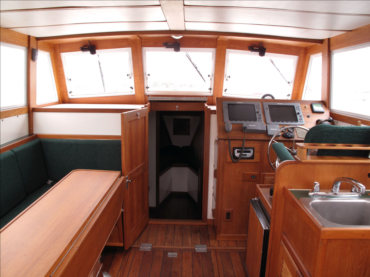 Ellis32Refurb7 | Ellis Boat Company